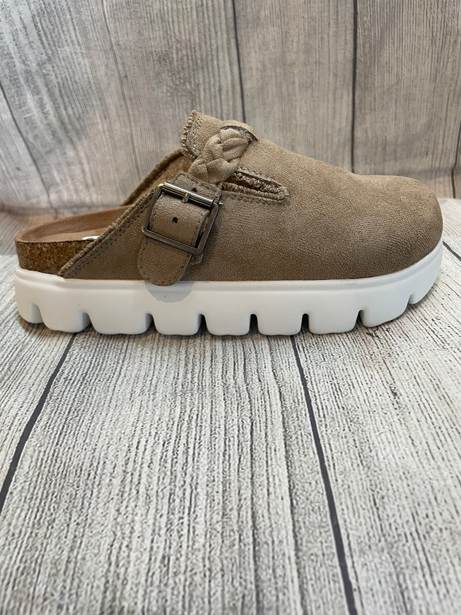 Very G Suede Mule with Buckle – Horse Creek Outfitters