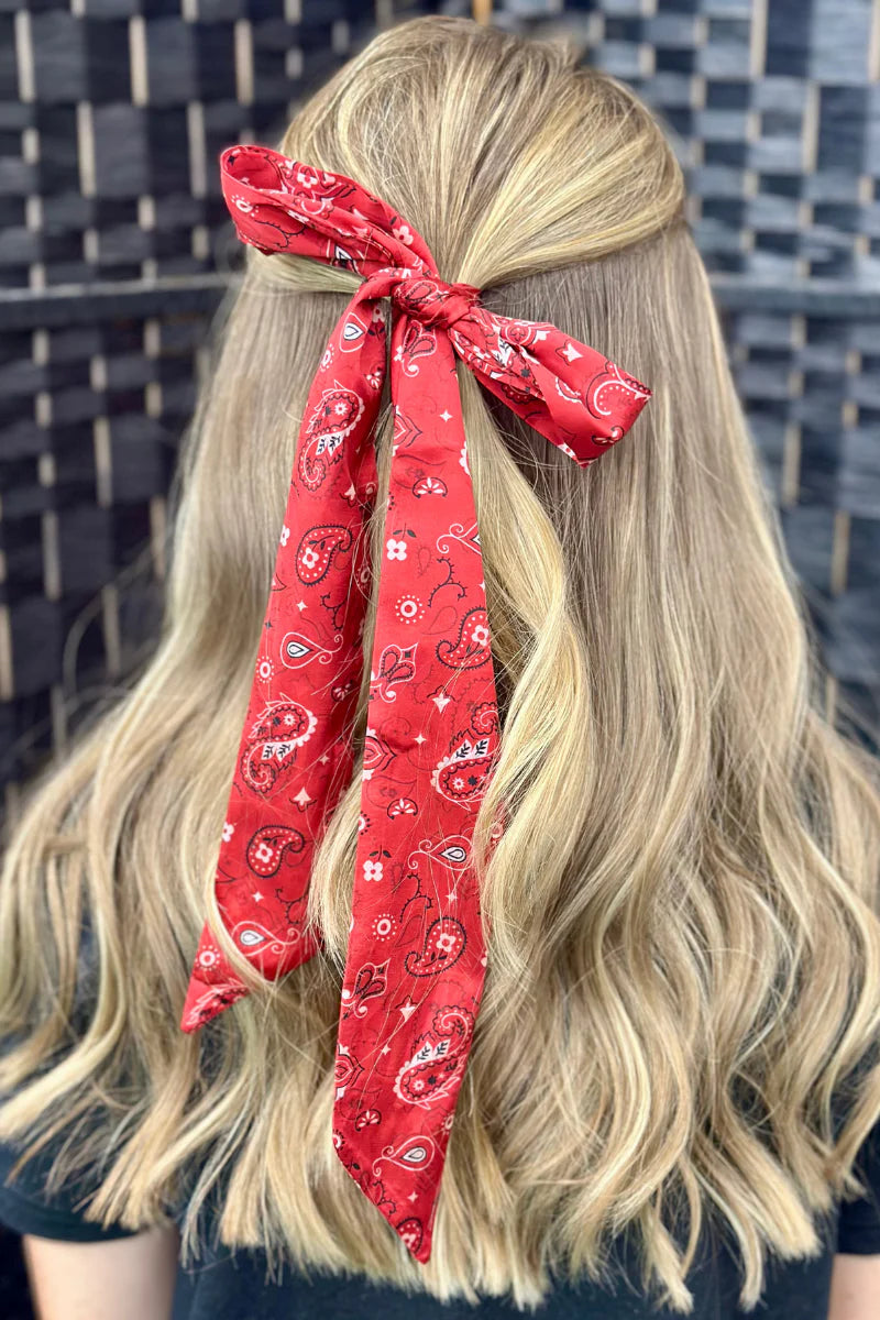 Bandana Babe Red Latigo – Horse Creek Outfitters