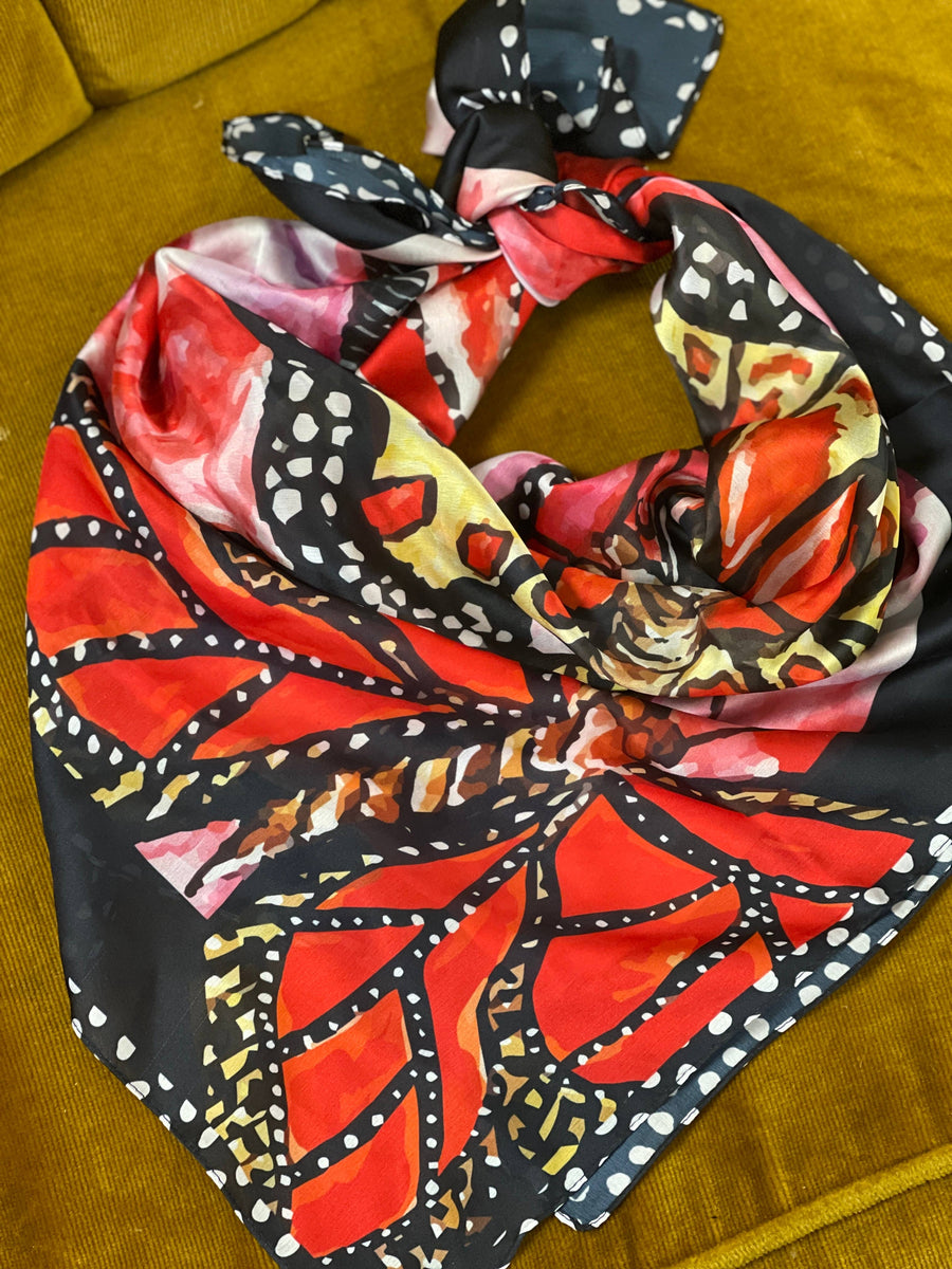 Butterfly Beauty Wild Rag – Horse Creek Outfitters